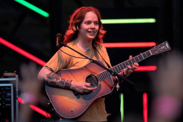 Billy Strings' "Highway Prayers" Revives Bluegrass and Tops the Charts - OurMusicWorld.com